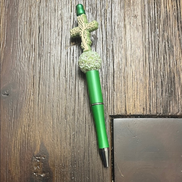 Handmade | Office | Faith Pen Green Beaded Pen With Cross Topper | Poshmark
